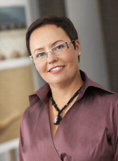 Hanna Korvela - Yrittäjätietokanta